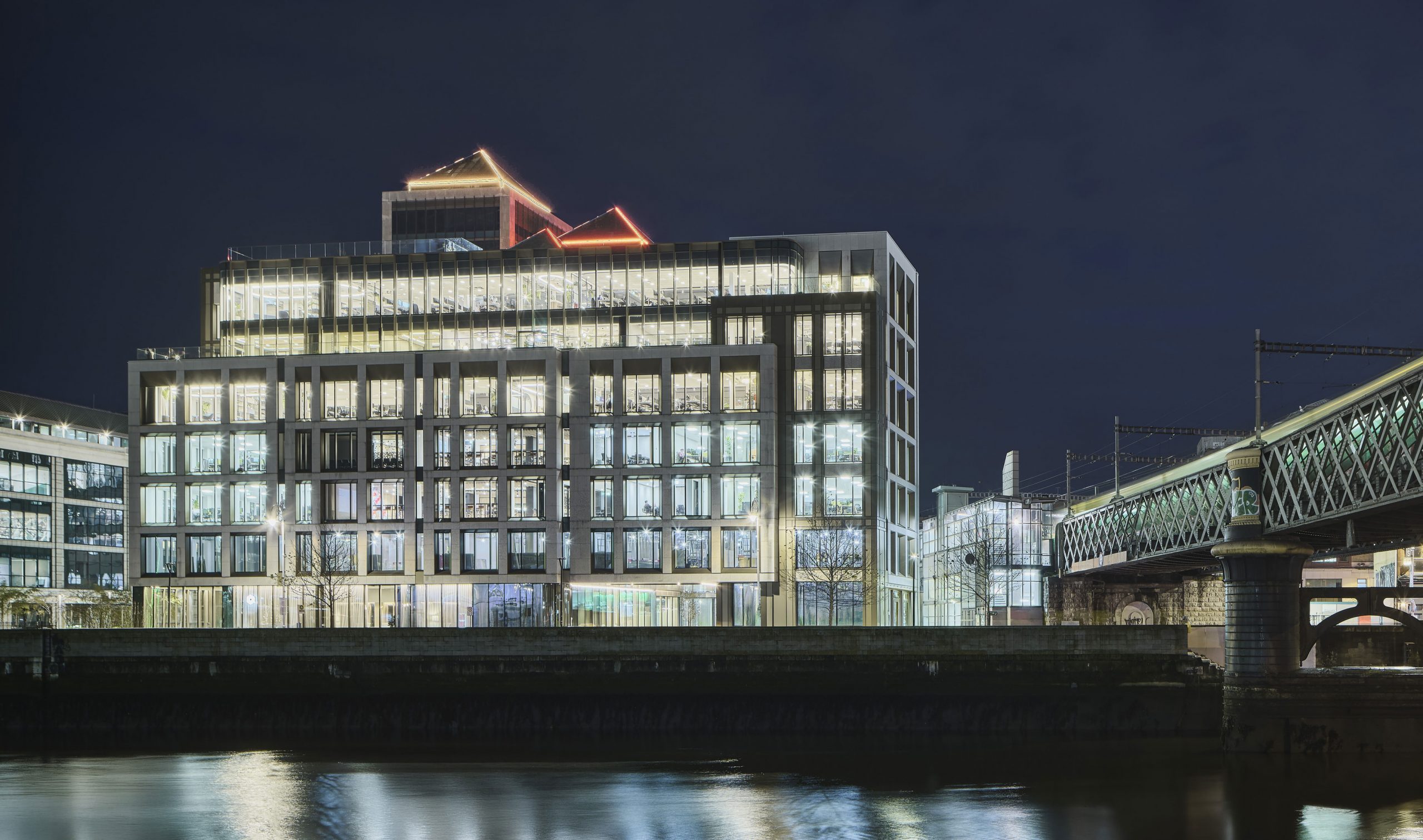 Fifteen George's Quay - IPUT